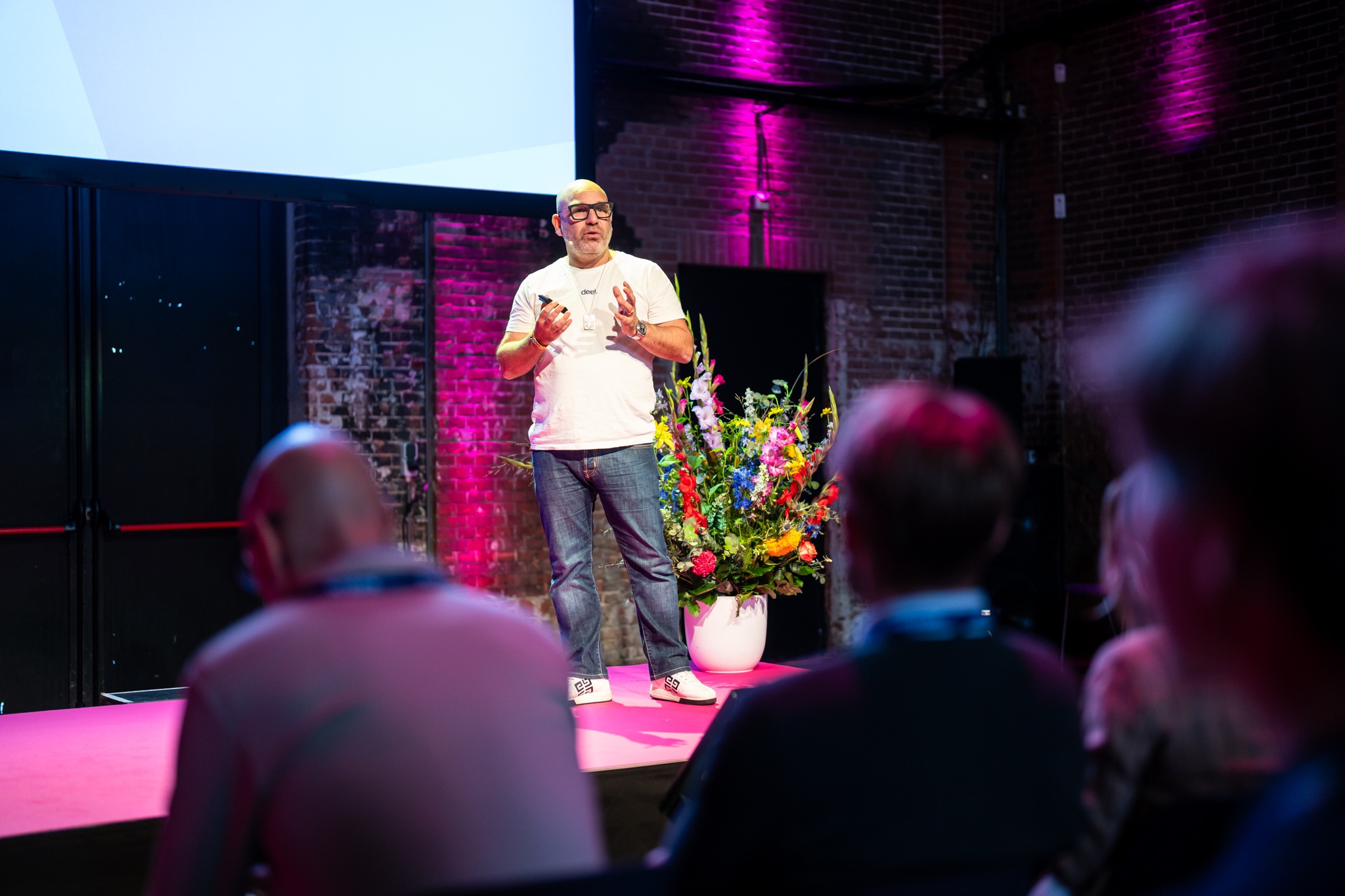 The 4 No-BS Strategies to Thrive as a Remote Leader, with Daniel Eisenberg - SaaSiest