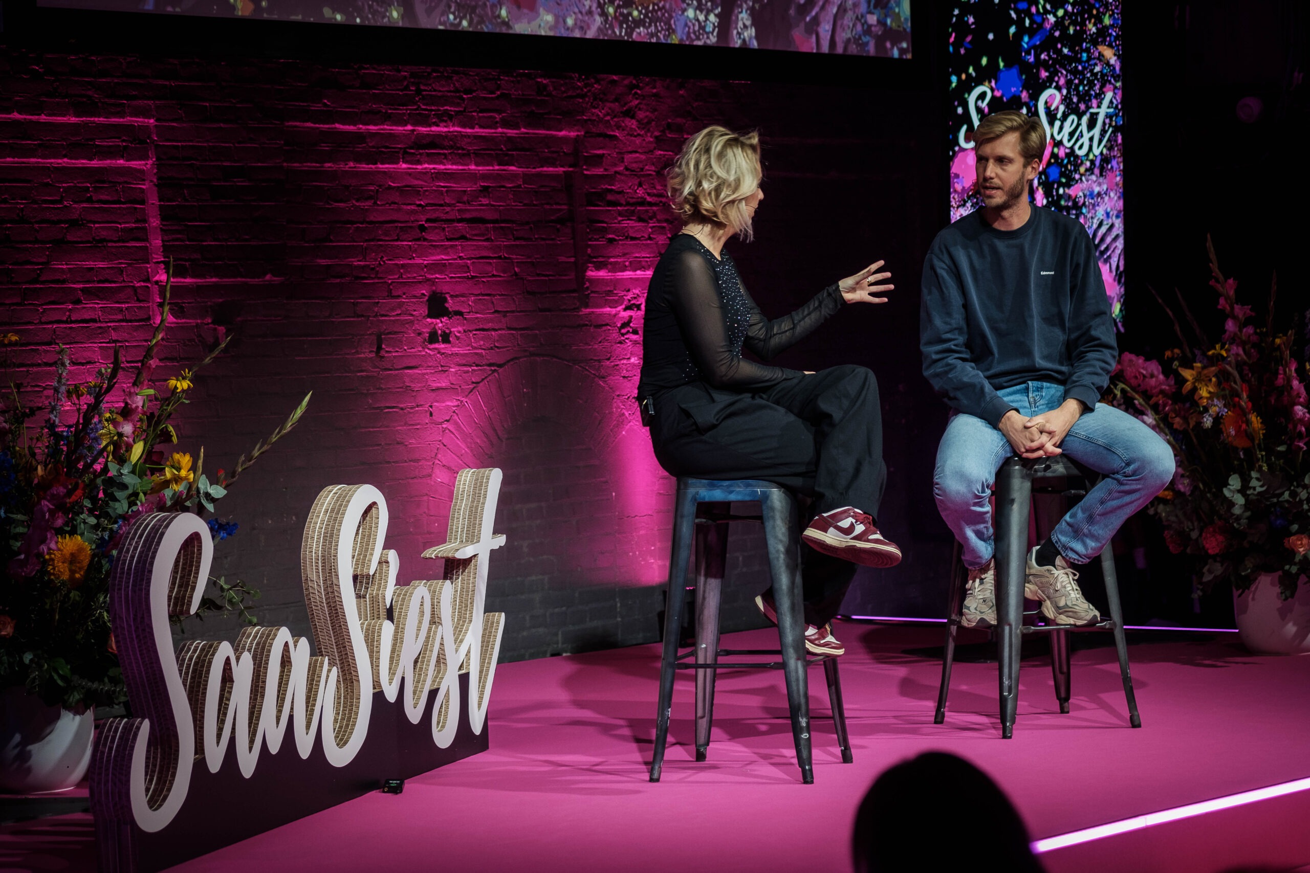 Scaling to a Unicorn With a Community-First SaaS Strategy, with Bas Willems - SaaSiest